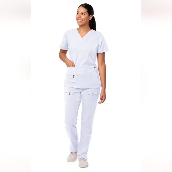 ADAR | Other | Brand New Adar Pro Breakthrough Plus Scrub Set For Women ...